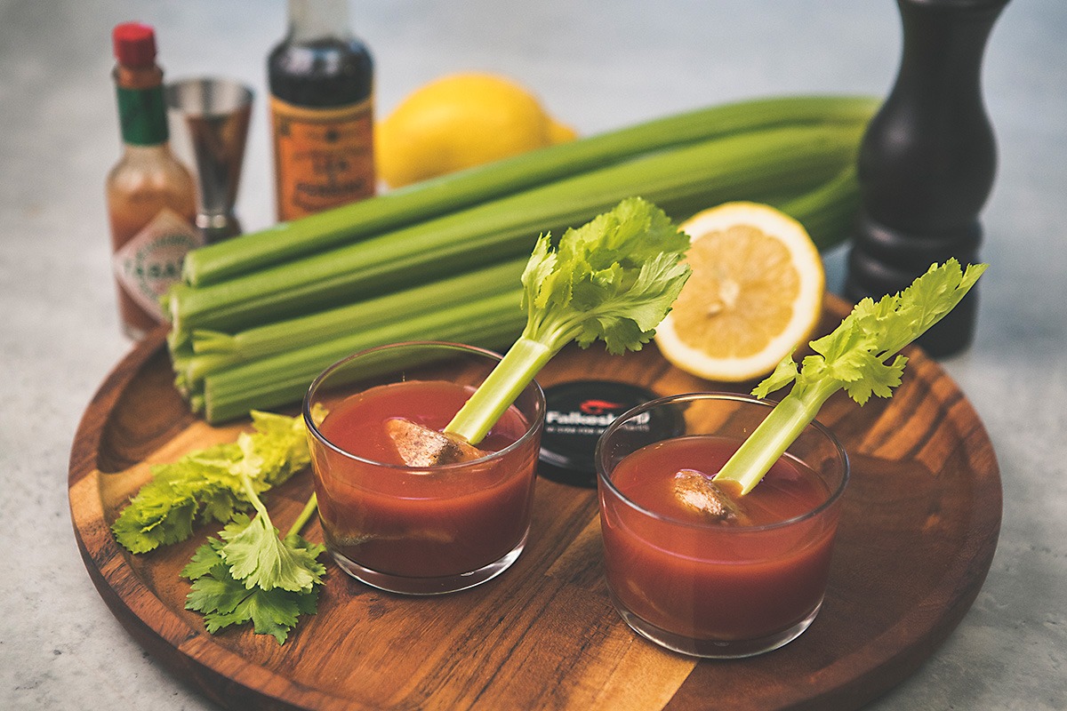 Bloody Mary med tomatsill - Falkeskog